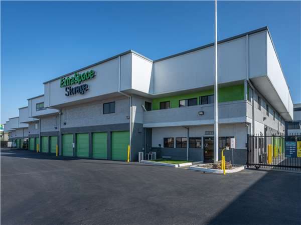 Storage Units in Milpitas, CA at 1585 N McCarthy Blvd | Extra Space Storage
