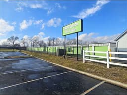 Storage Units in Columbus, OH at 2160 Innis Rd | Extra Space Storage