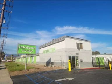 Storage Units in Azusa, CA at 900 W Foothill Blvd | Extra Space Storage