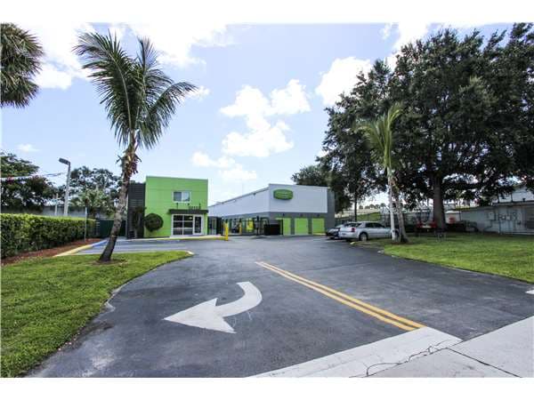 Storage Units in Margate, FL at 1880 N State Road 7 | Extra Space Storage