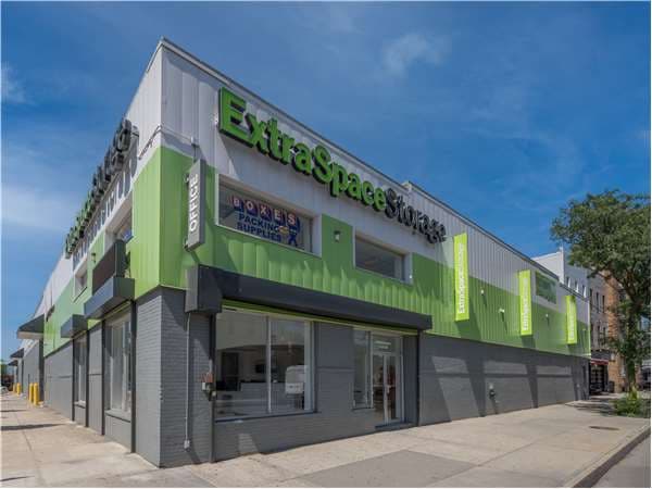 Storage Units in Brooklyn, NY at 1540 Atlantic Ave | Extra Space Storage