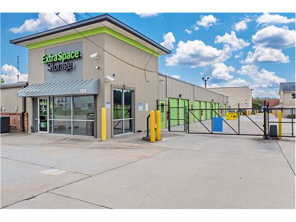 Storage Units in Riverdale, GA at 7604 Highway 85 | Extra Space Storage