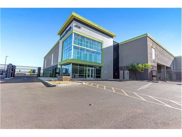 Storage Units in Maricopa, AZ at 20215 N John Wayne Pkwy | Extra Space ...