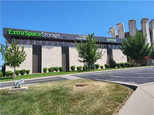 Extra Space Storage Shawnee