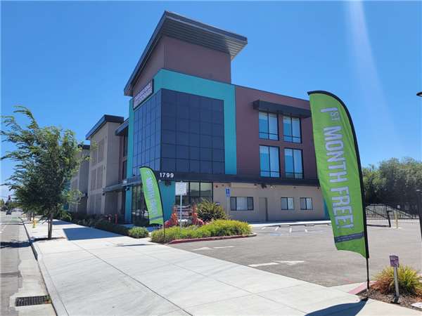 Storage Units in Milpitas, CA at 1585 N McCarthy Blvd | Extra Space Storage