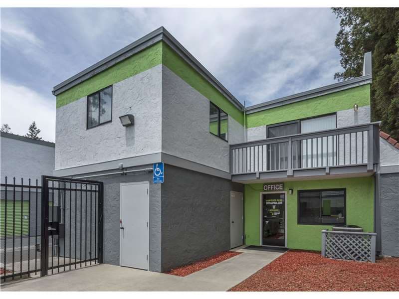 Storage Units in San Jose, CA at 895 Thornton Way | Extra Space Storage