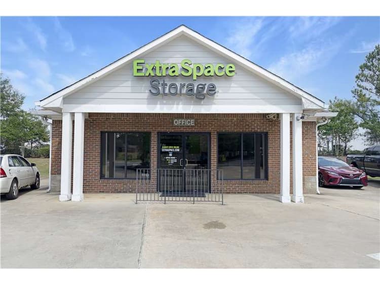 Storage Units in Columbus, GA at 4510 Armour Rd | Extra Space Storage