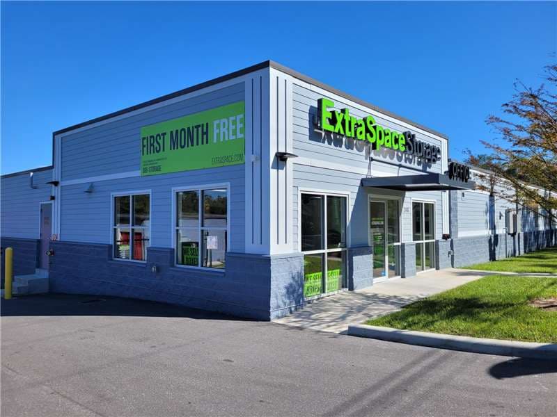 Storage Units in Middleburg, FL at 2406 Hutton Ct | Extra Space Storage