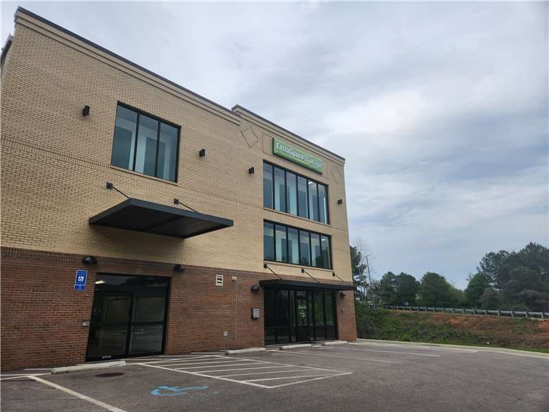 Storage Units in Auburn, AL at 2357 E Glenn Ave | Extra Space Storage