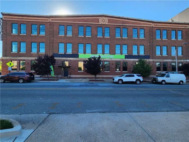 Storage Units in Baltimore, MD at 1018 S Paca St | Extra Space Storage