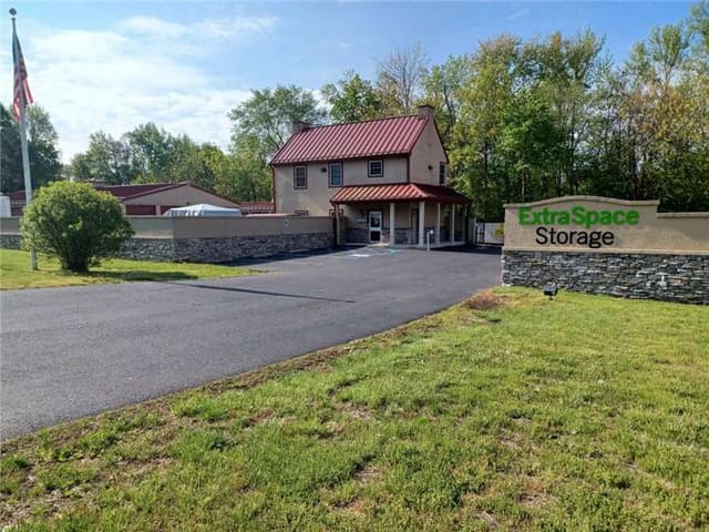 Storage Units in Medford, NJ at 246 Route 70 | Extra Space Storage