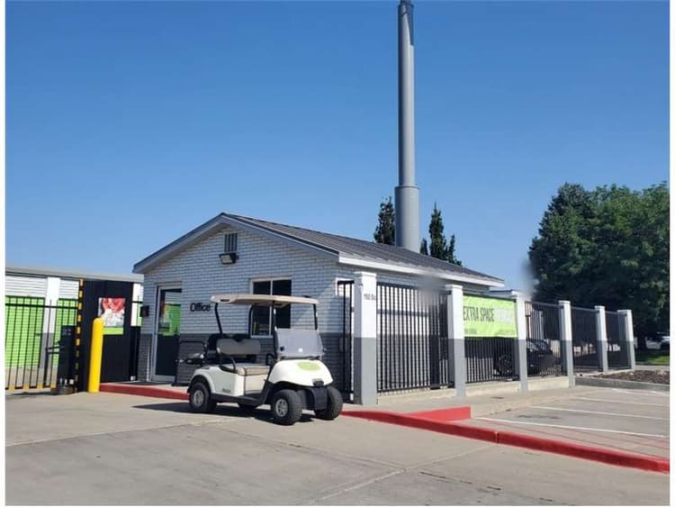 Salt Lake City Storage Units at 1150 S 500 W | Extra Space Storage