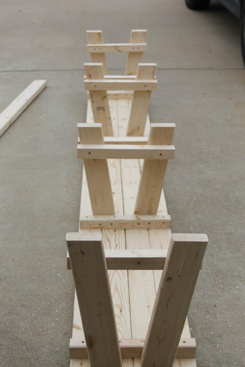 Simple DIY Farmhouse Bench Tutorial With Storage