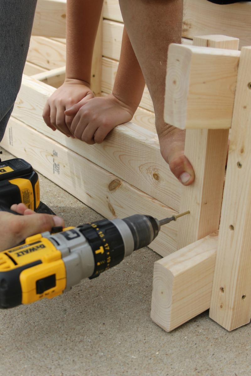 Simple DIY Farmhouse Bench Tutorial With Storage