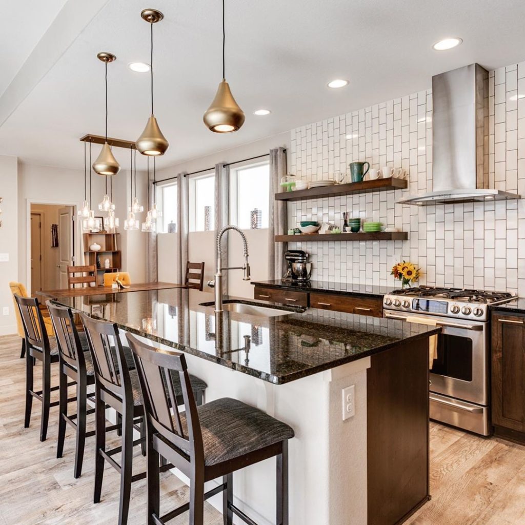 8 Home Staging Tips to Improve Your Home's Sale Price | Extra Space Storage