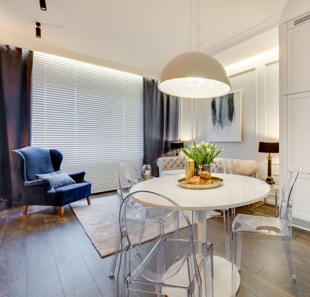 12 Home Staging Tips for Small Spaces | Extra Space Storage