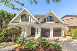 Custom Home Building 101: How to Build a Custom Home | Extra Space Storage