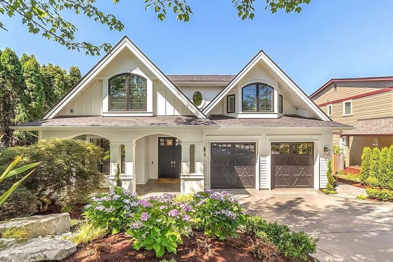 Custom Home Building 101: How to Build a Custom Home | Extra Space Storage