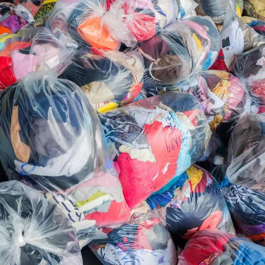Best Items to Donate to Local Homeless Shelters | Extra Space Storage