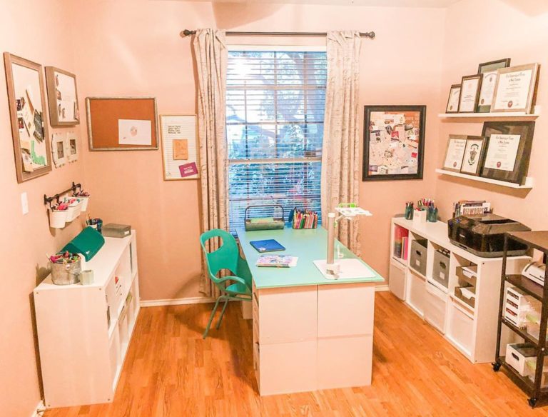 20 Ideas for Designing a Craft Room at Home | Extra Space Storage