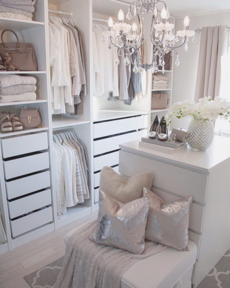 The Ultimate Guide to Closet Organization | Extra Space Storage