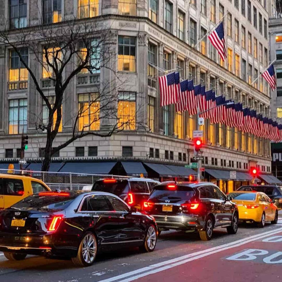 14 Advantages of Growing Up & Raising Kids in the City