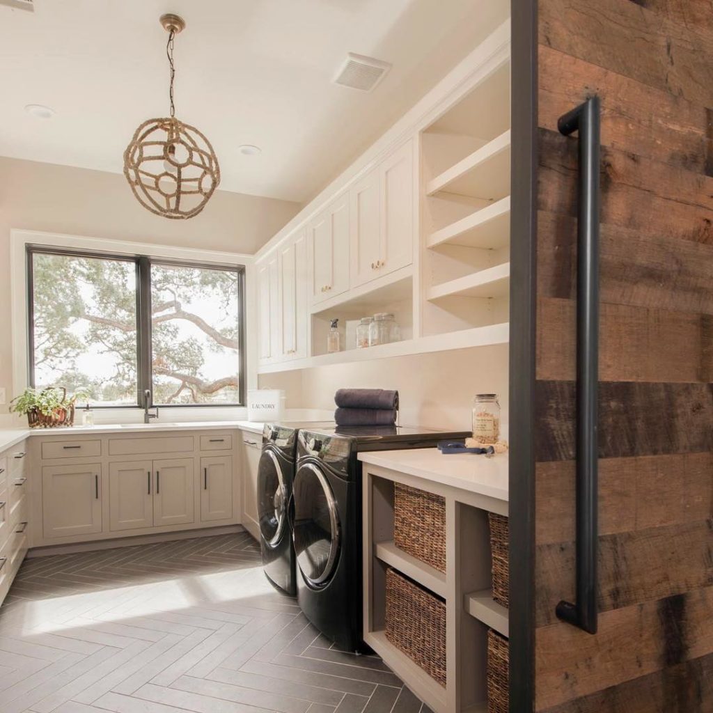 Building a Custom Home? Include These Unique Features | Extra Space Storage