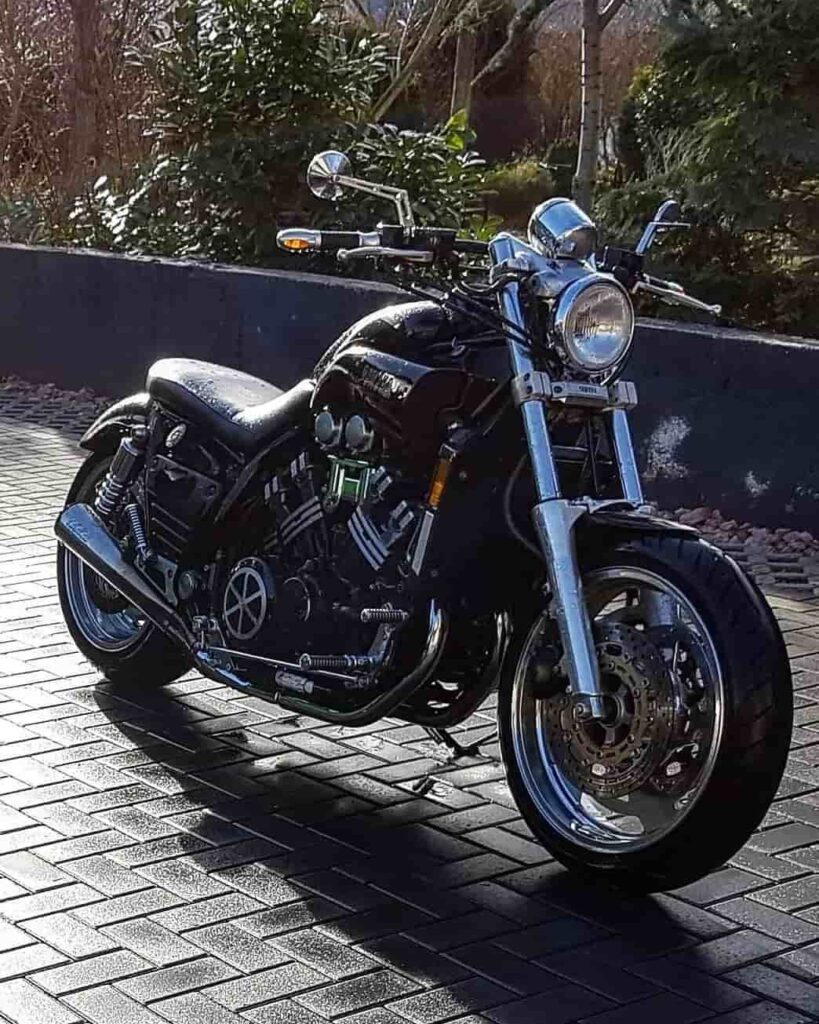 Indoor & Outdoor Motorcycle Storage: What's the Best Option? | Extra ...