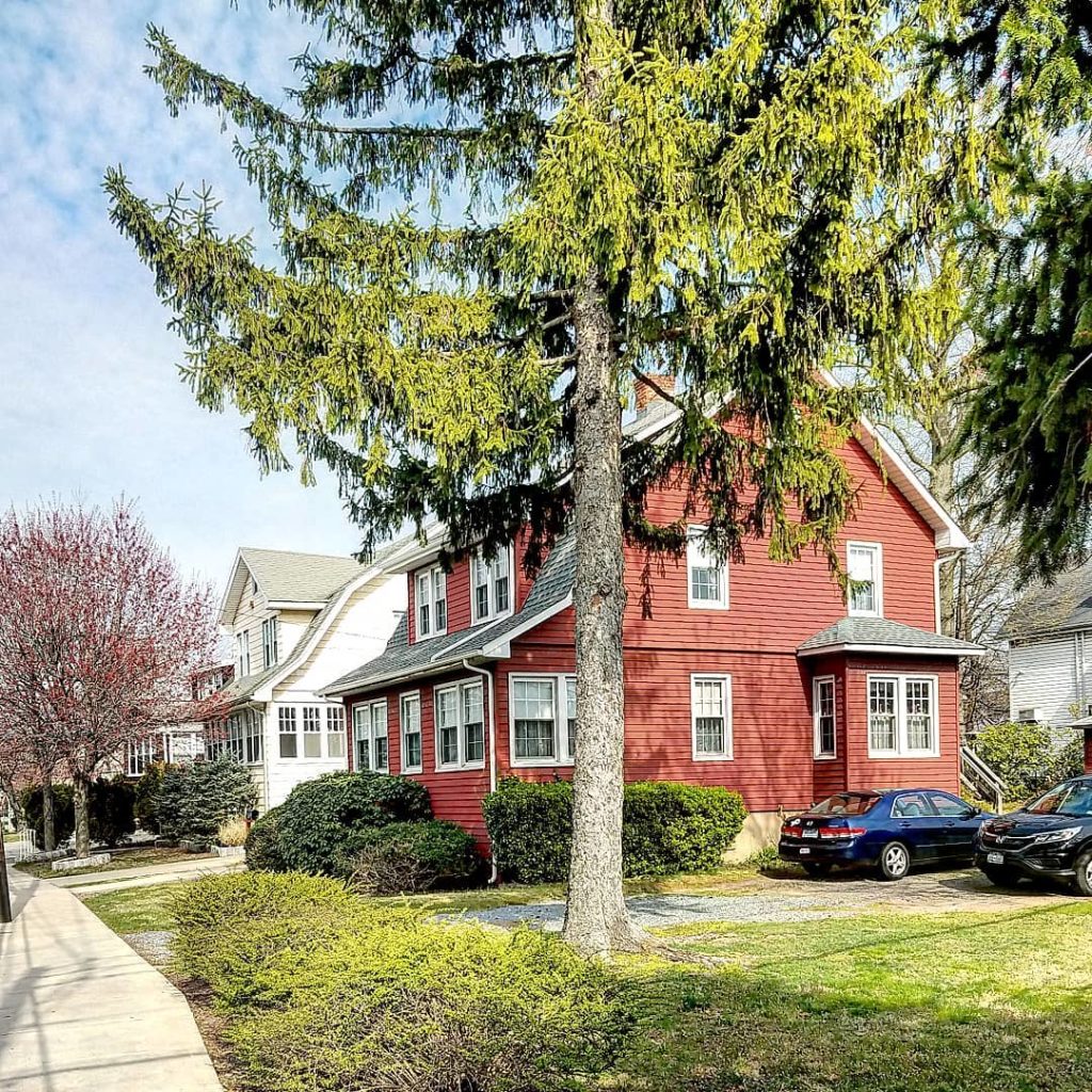 5 Best Neighborhoods in NYC for Families in 2024 | Extra Space Storage 5 Best Neighborhoods in NYC for Families in 2024 | Extra Space Storage