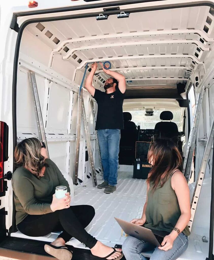 Van Life Guide: Is Living in a Van Right for You? | Extra Space Storage