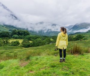 16 Tips for Living Abroad from Expats | Extra Space Storage