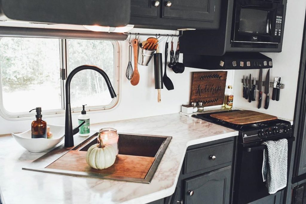 16 Tiny House Storage Ideas & Hacks | Extra Space Storage