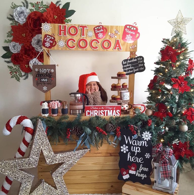 Spread Holiday Cheer: 17 Nice Things to Do for People | Extra Space Storage