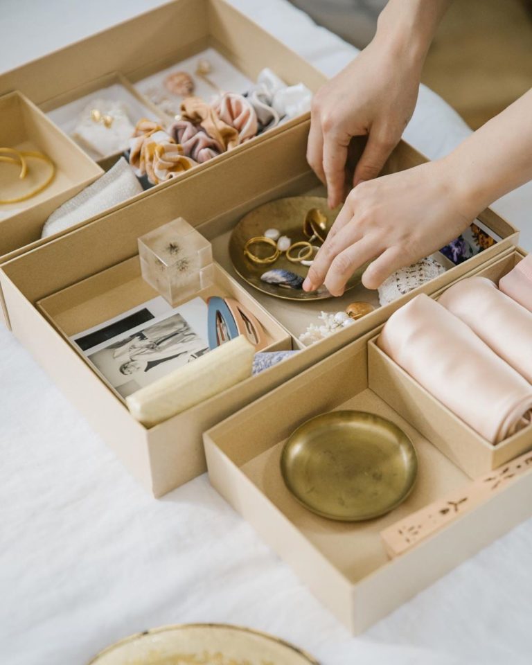 The KonMari Method: How to Declutter & Organize Your Home | Extra Space ...