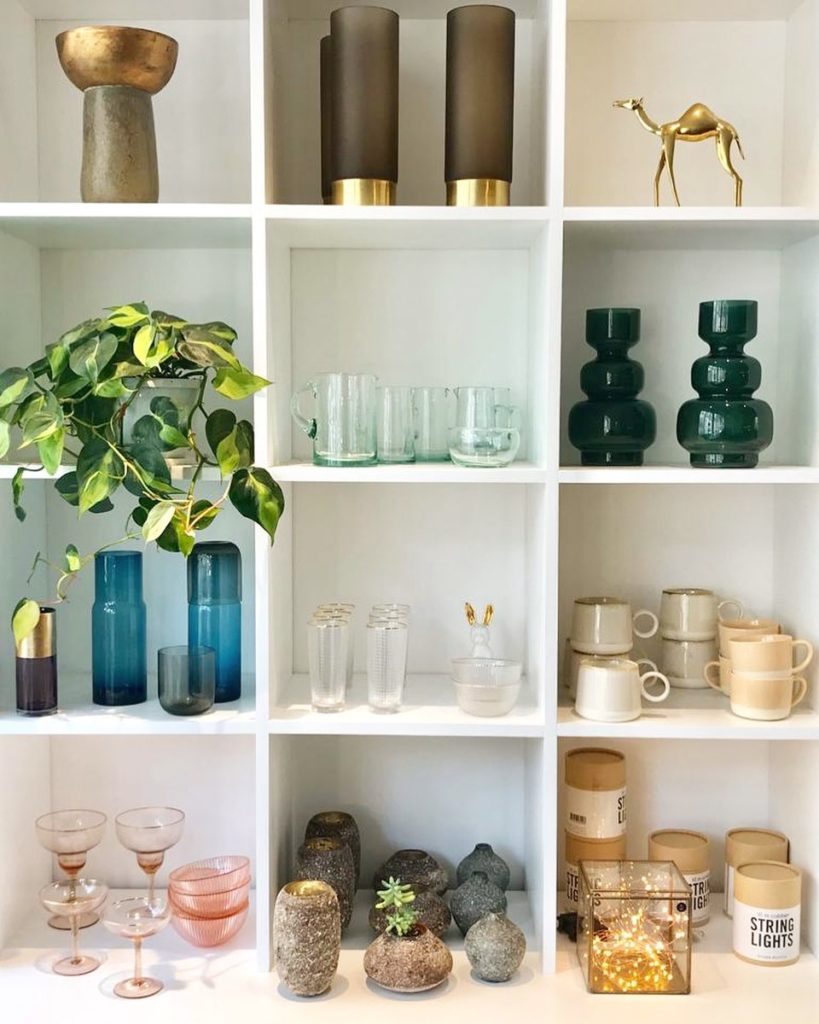 The KonMari Method: How to Declutter & Organize Your Home | Extra Space ...