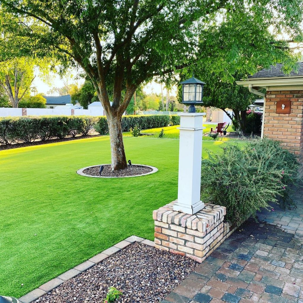 9 Landscaping Tips & Ideas for Increasing Home Value