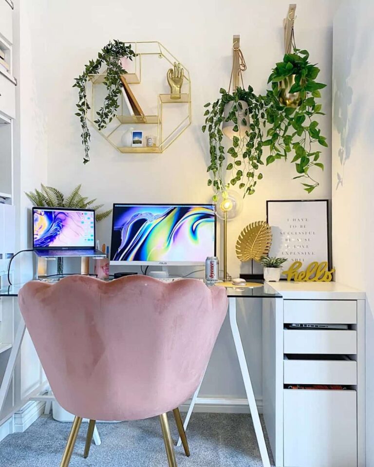 12 Remote Office Tips for a Productive Home Workspace