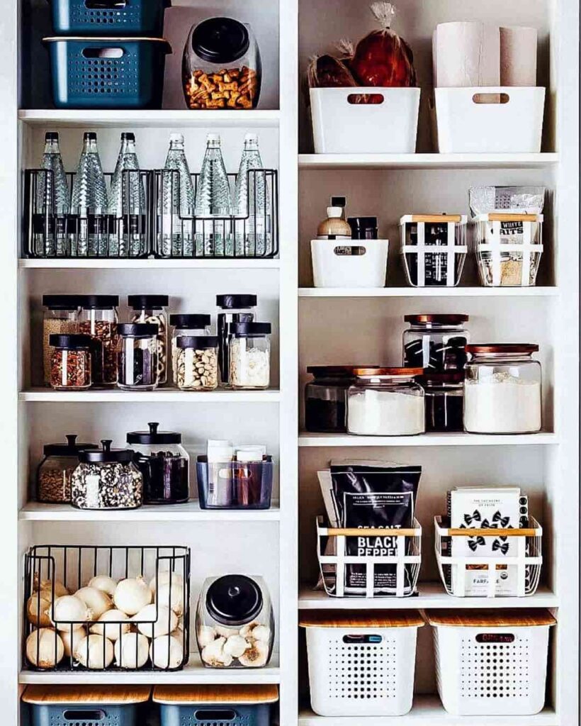 16 Ways to Help Mom Around the House | Extra Space Storage