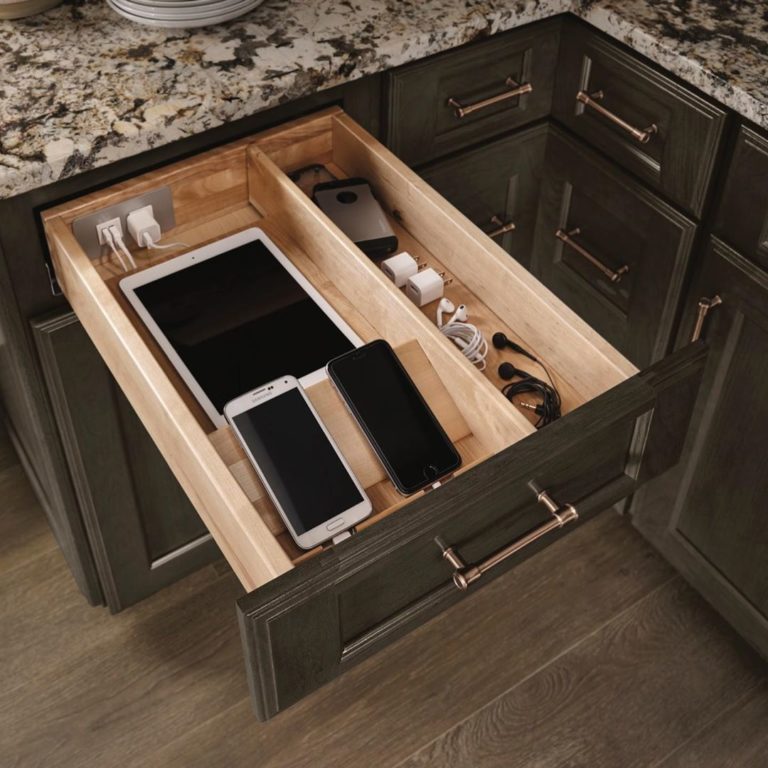 20 Hidden Kitchen Storage Ideas | Extra Space Storage