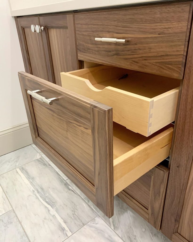 16 Smart Hidden Bathroom Storage Ideas | Extra Space Storage