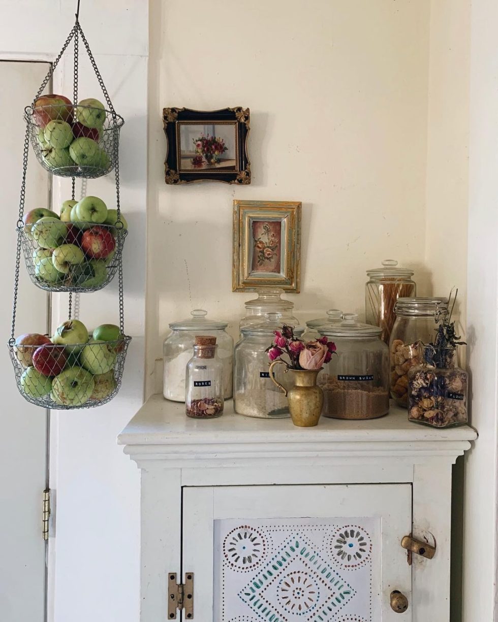 Cottagecore Home Design Tips & Decor Ideas | Extra Space Storage
