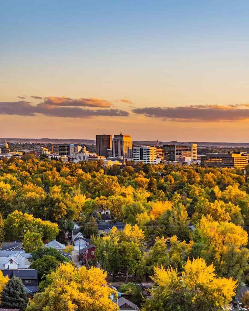 12 Best Medium Sized Cities in the U.S.