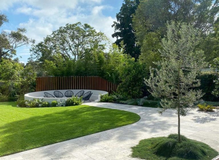 24 Ideas for Designing a Backyard Party Space | Extra Space Storage