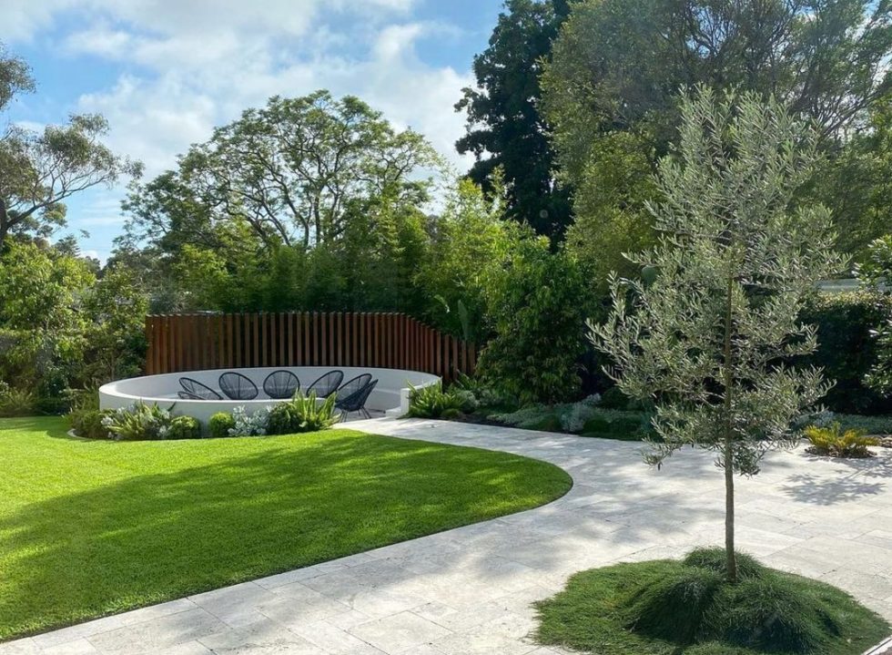 24 Ideas for Designing a Backyard Party Space | Extra Space Storage