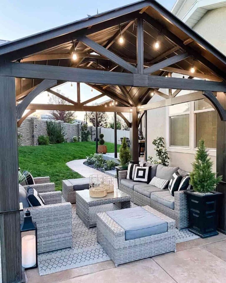 21 Cookout & Backyard BBQ Hosting Ideas | Extra Space Storage