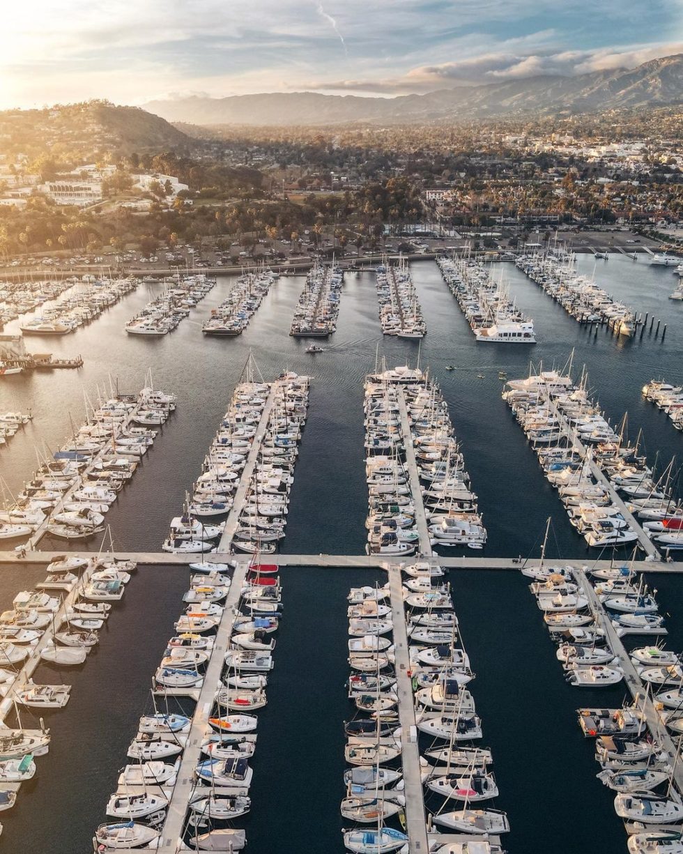 11 Best Places to Live Near the Ocean in 2026