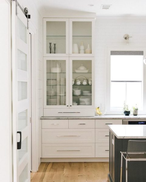 21 DIY & Affordable Ways to Redo Kitchen Cabinets | Extra Space Storage
