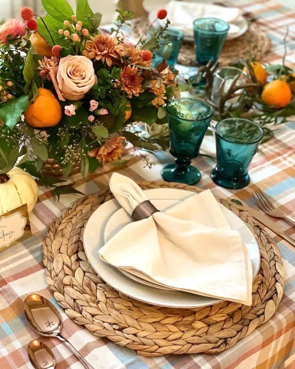 20 Thanksgiving Decorating Ideas | Extra Space Storage